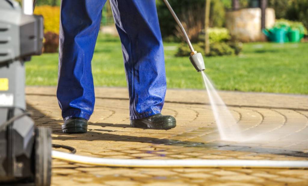 Get Your Business Ready for Spring with Pressure Washing